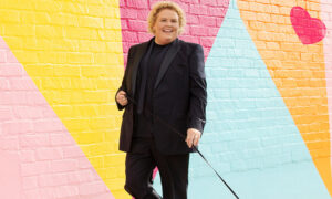 Fortune Feimster - The Factory